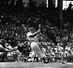 Duke Snider Basketball Player Action